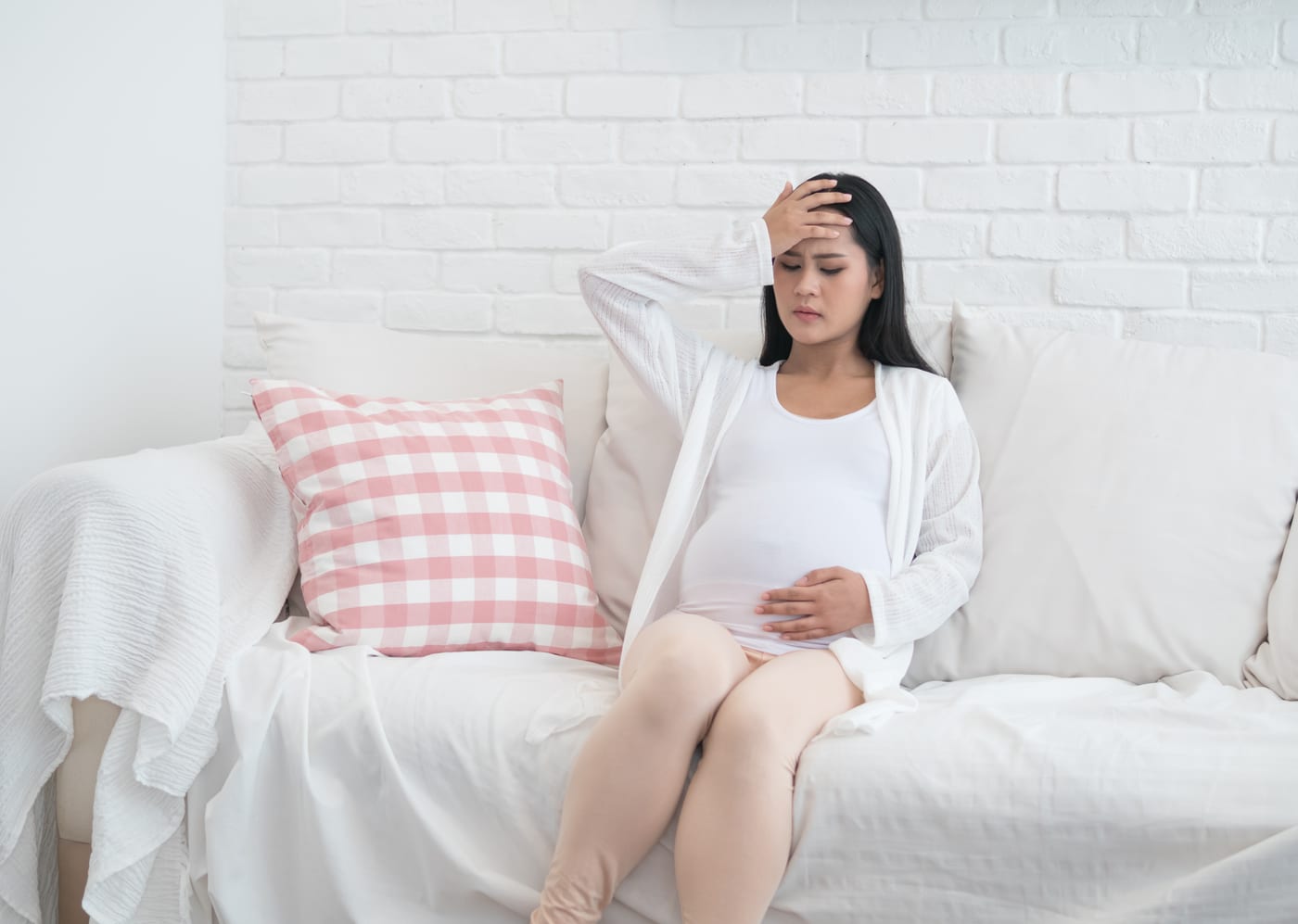 Ectopic Pregnancy Awareness: Symptoms, Red Flags & Risks | Vriksh ...
